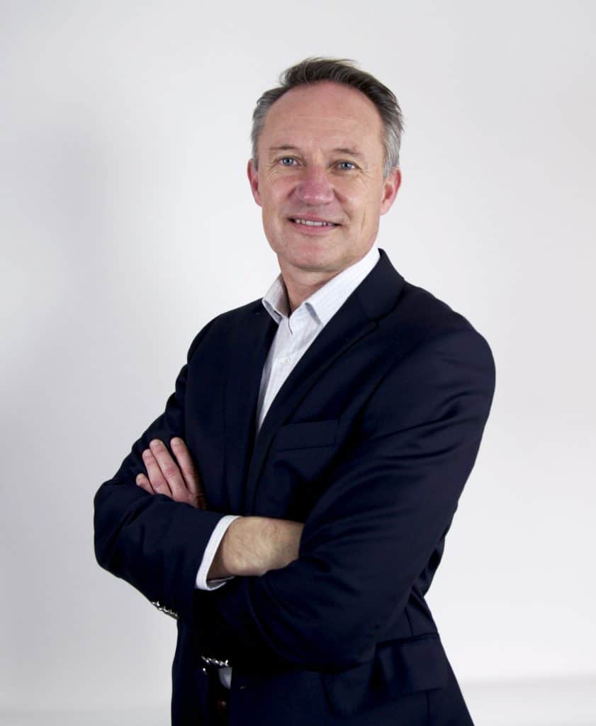 Ils sont colosses - Colosse aux pieds d'argile